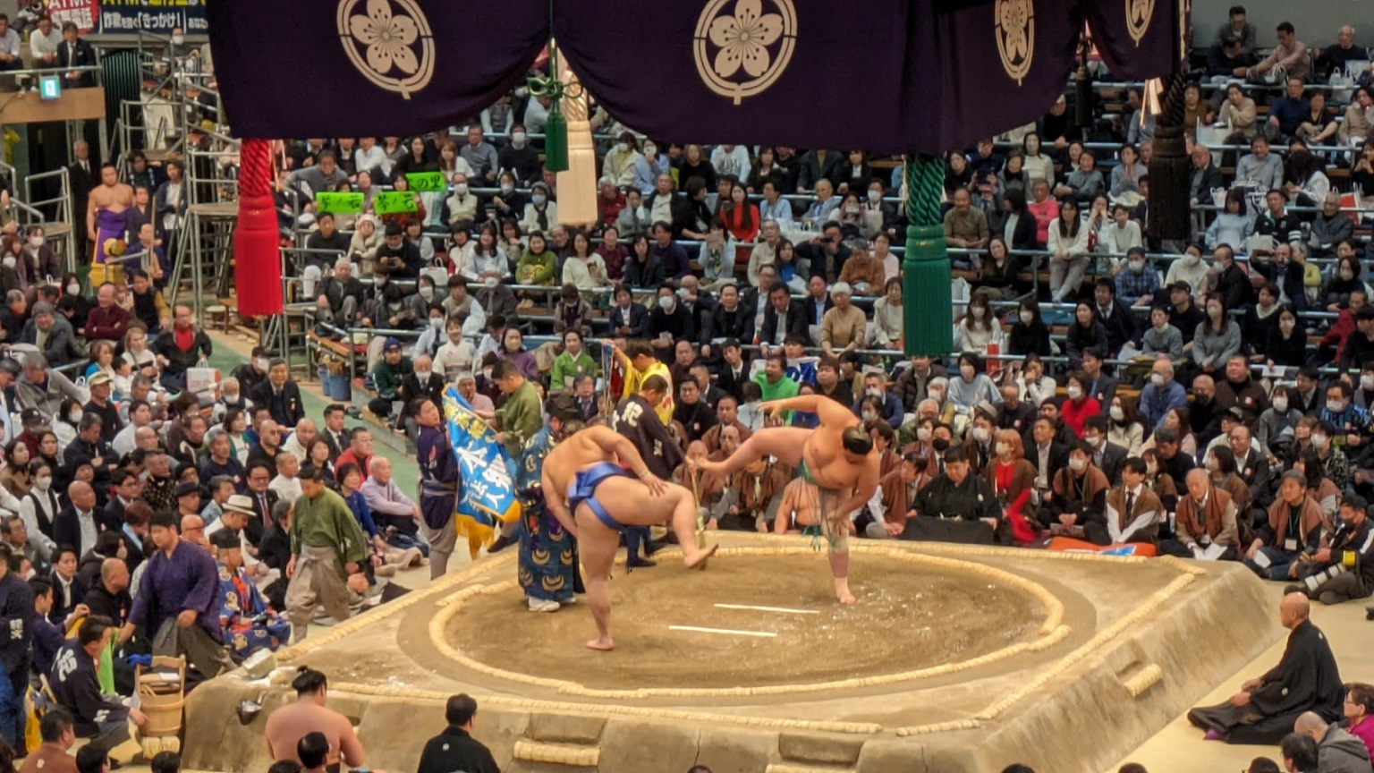 10 sumo rituals you must know - Sumo Tours